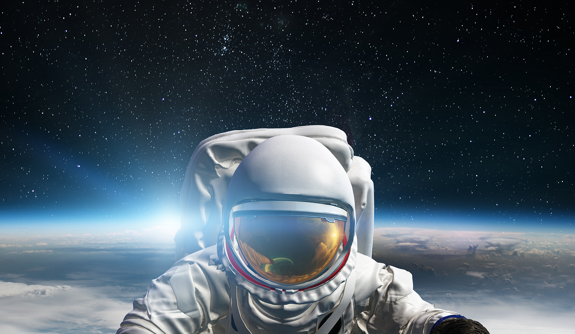 Pionierii spațiului. Cursa către Lună - Revista Intelligence